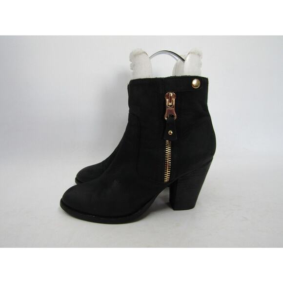 Aldo | Shoes | Aldo Womens Size M Black Leather Zip Ankle Fashion Boots ...
